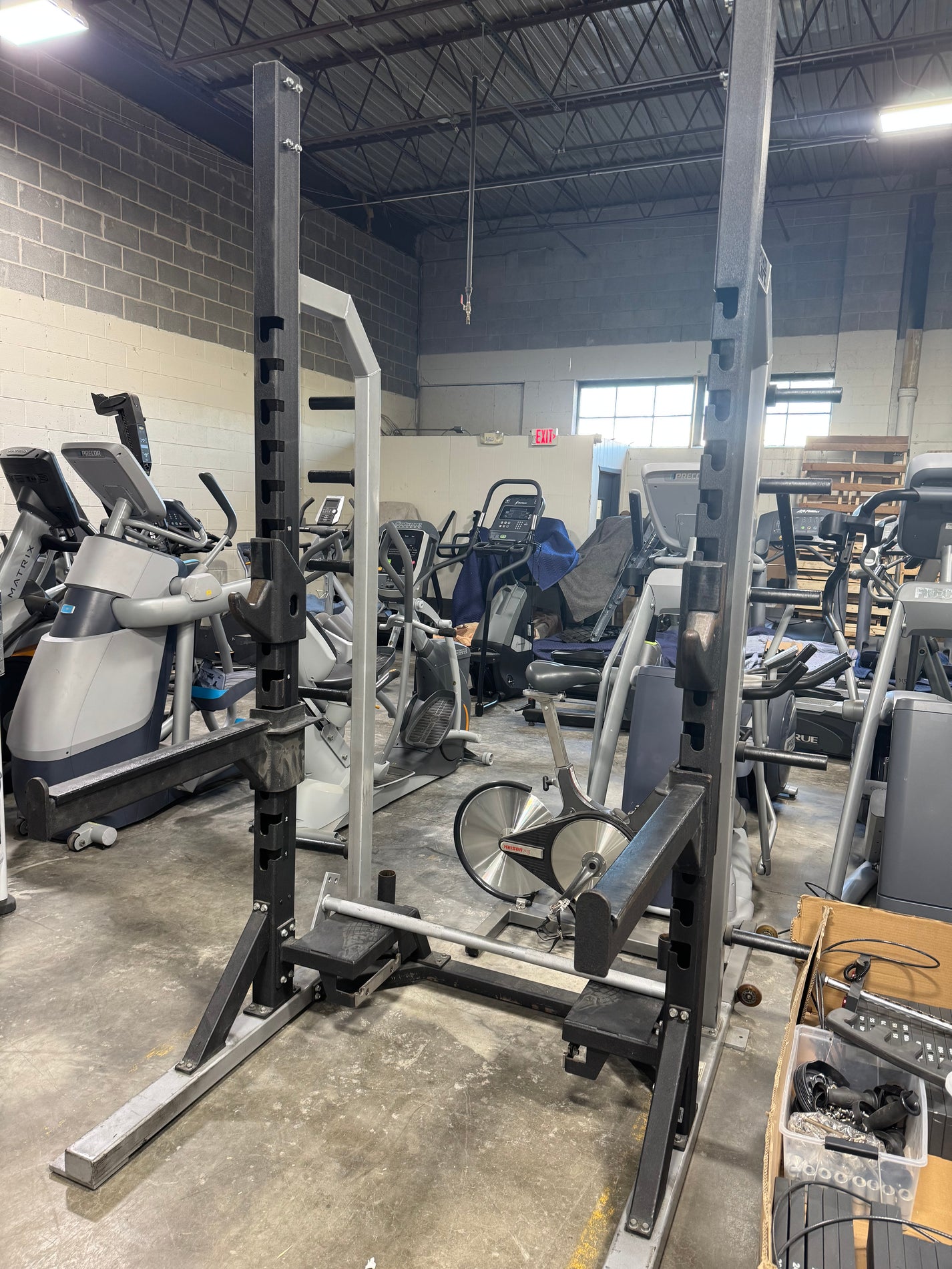 Power Lift Half Rack 8.5ft tall – Midwest Used Fitness Equipment