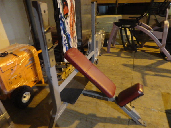 Maxicam Olympic Incline Bench Press – Midwest Used Fitness Equipment